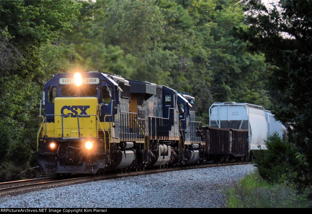 CSX 8804 Q418